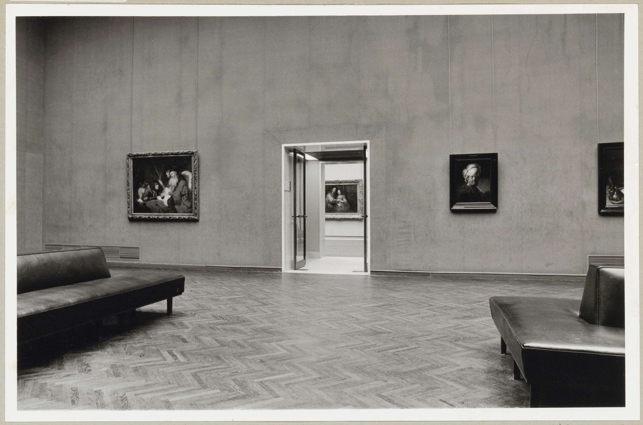 Room 221 with paintings, benches for visitors | CanvasPrints.com