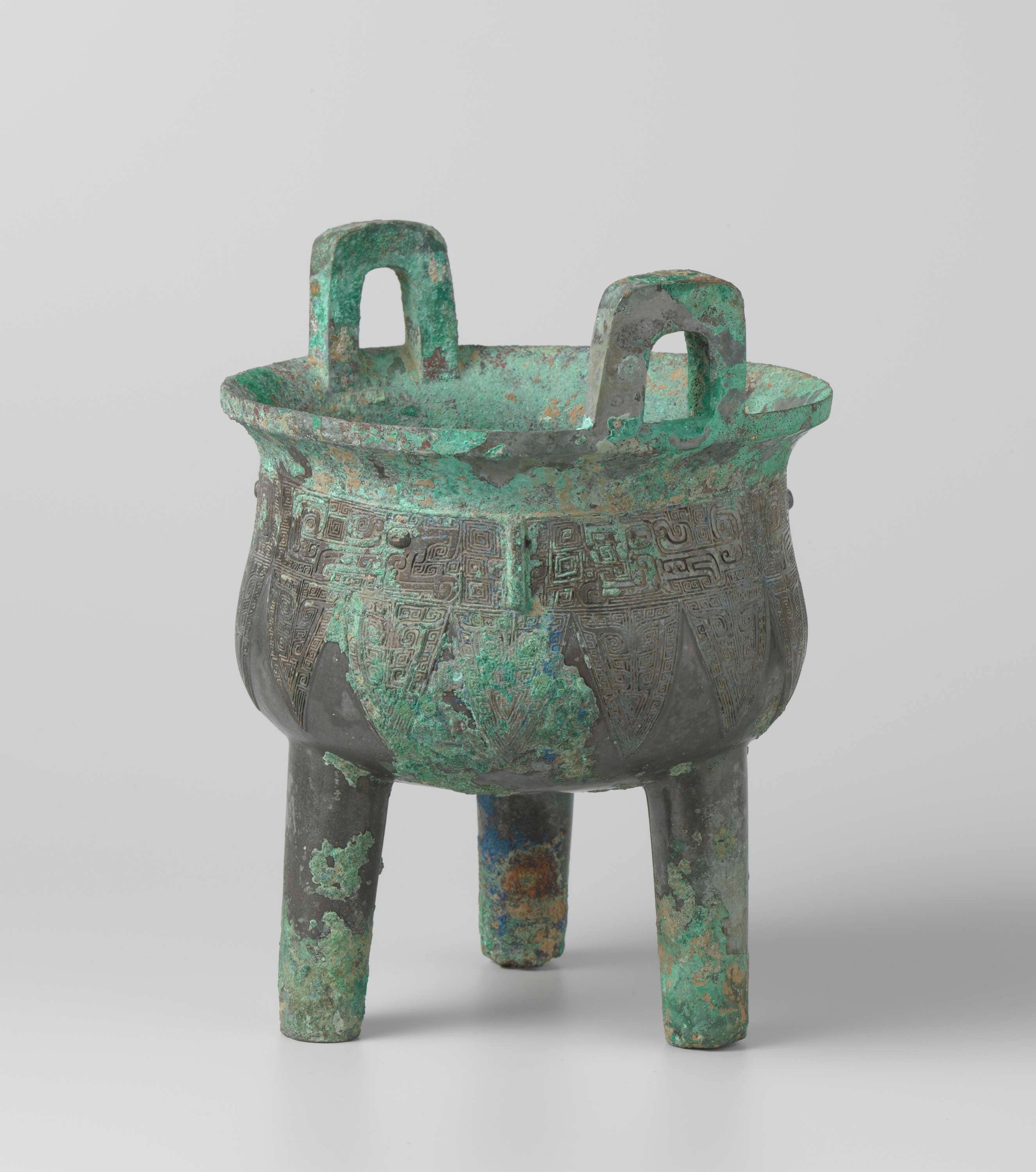 Ritual Three-legged Vessel, anonymous, c. -170 | CanvasPrints.com