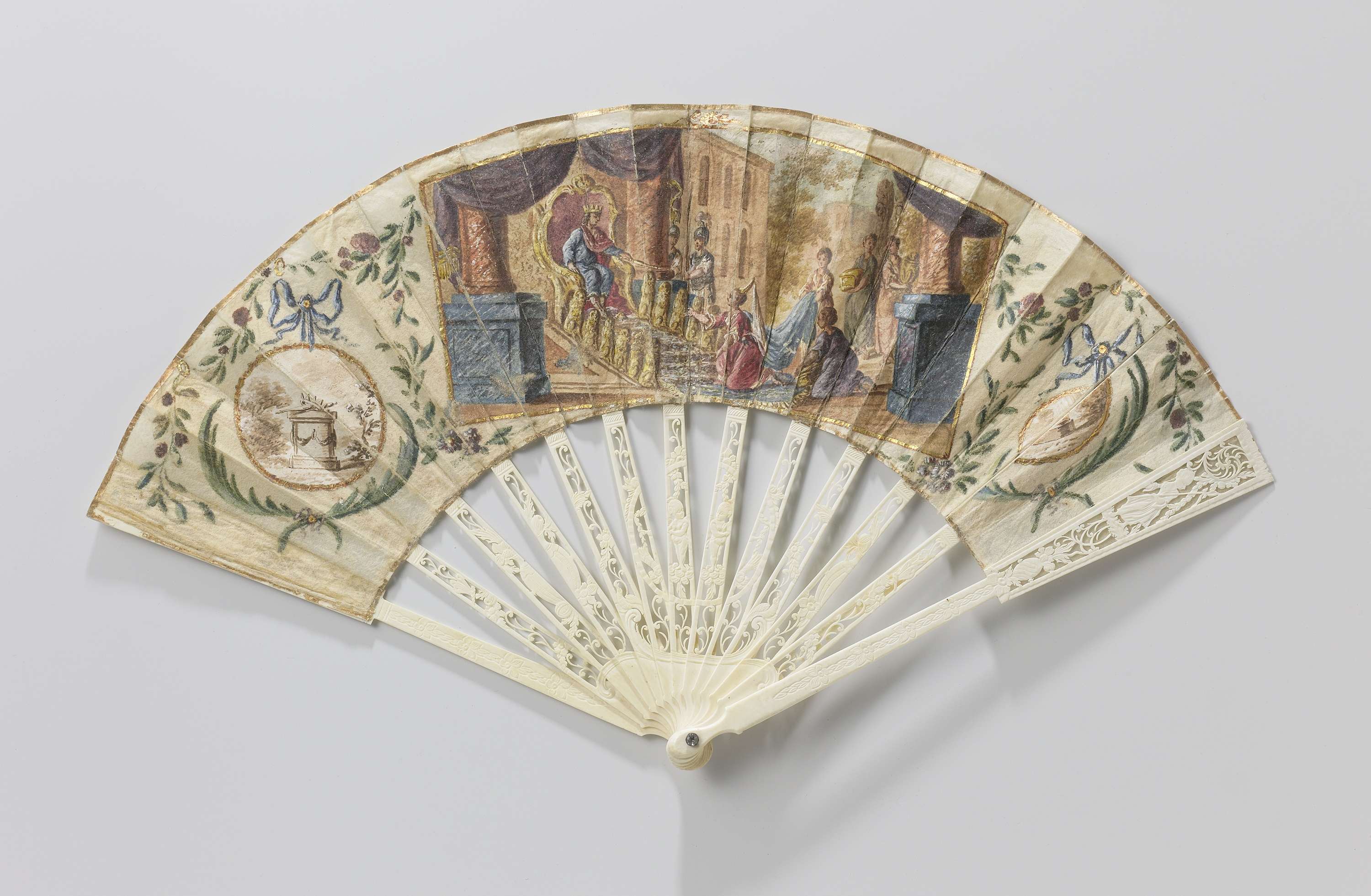 Folding range with (rice) paper leaf on which, | CanvasPrints.com